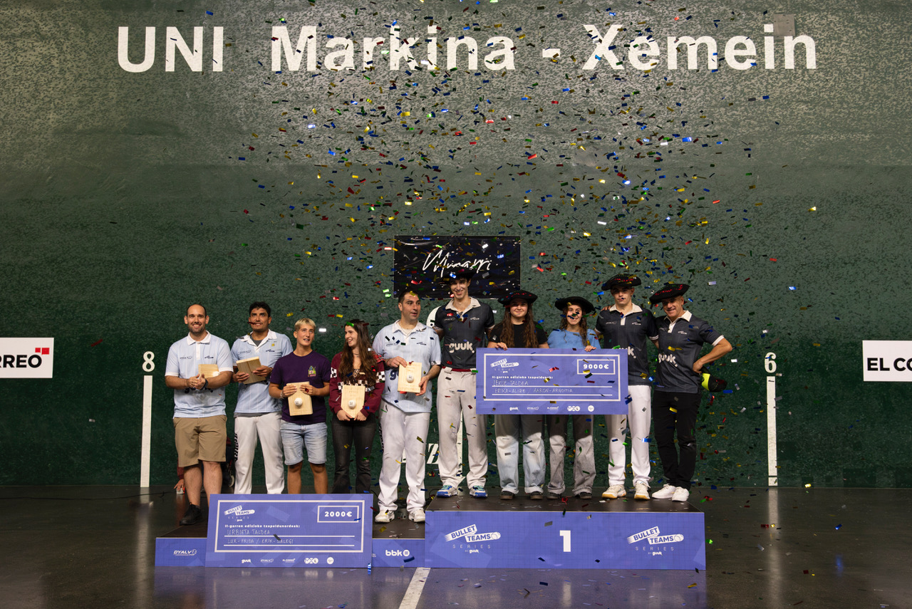 Lekueren taldeko Alize-Erika eta Aaron-Argoitia, Bullet Teams Serieseko ...